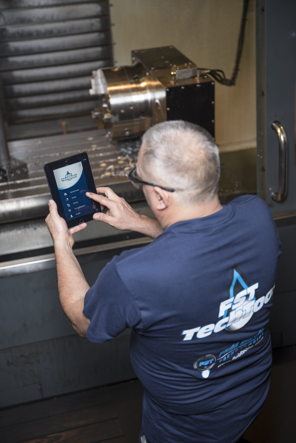Coolant Management and Machine Cleaning Services - Fluid Service ...